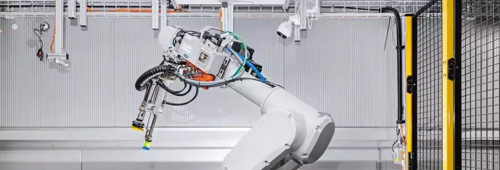 About Nomagic: Transforming Robotics and Automation